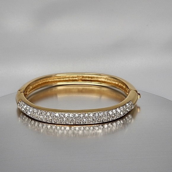 Swarovski | Jewelry | Swarovski Authentic Swan Signed Gold Tone Crystal Hinged Bangle Bracelet ...